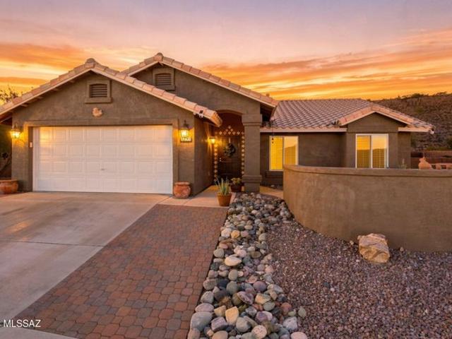 1749 W Corte De Cajamarca, Sahuarita, AZ 85629