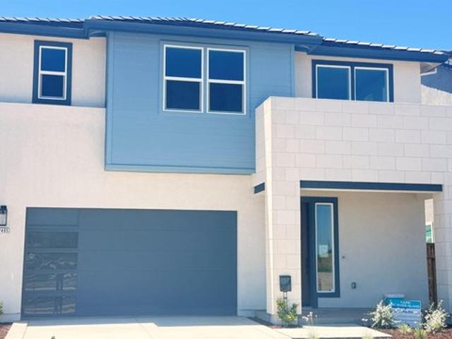 17405 Bushwick Ln, Lathrop, CA 95330