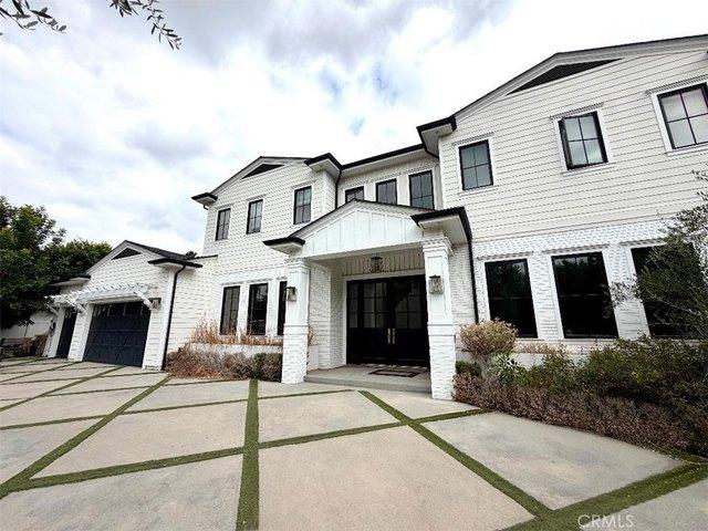 17405 Cumpston St, Encino, CA 91316