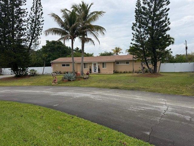 17405 SW 109th Ct, Miami, FL 33157