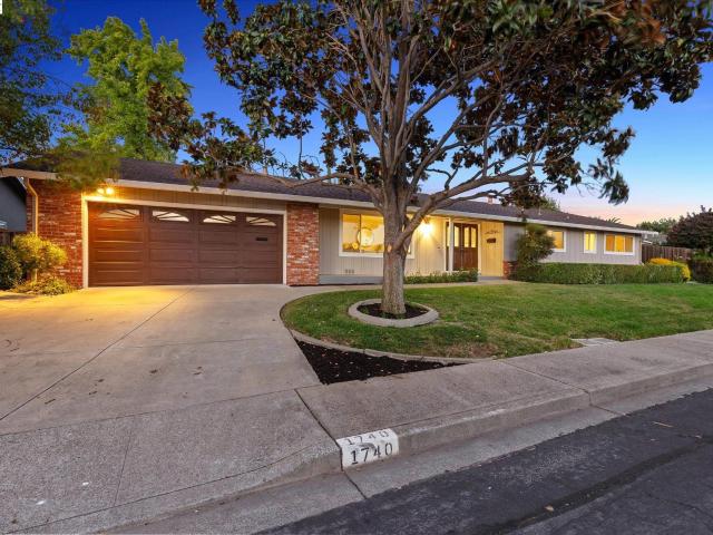 1740 Argonne Dr