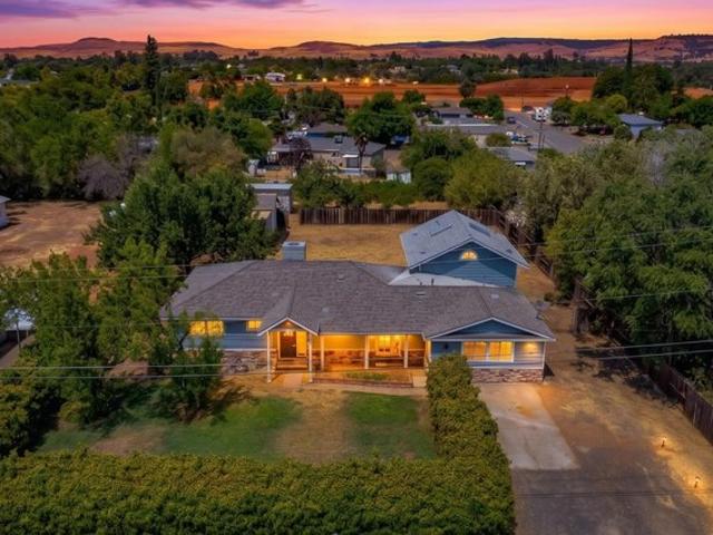 1740 Biggs Ave, Oroville, CA 95965