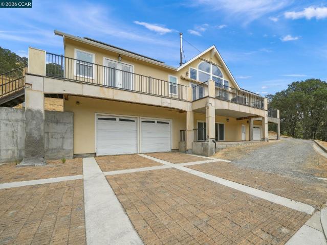 1740 Curry Canyon Rd