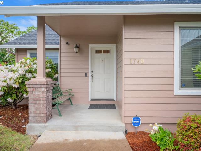 1740 calistoga ct