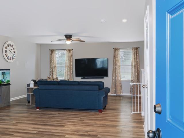 1740 Quail Run Way