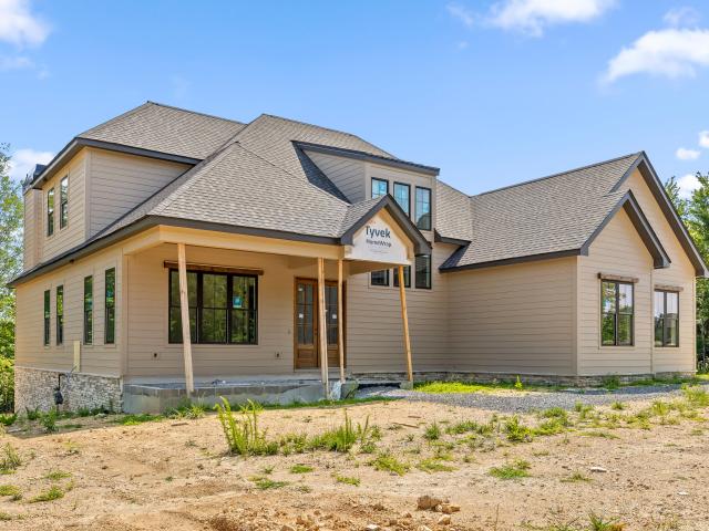 1740 Restful Drive