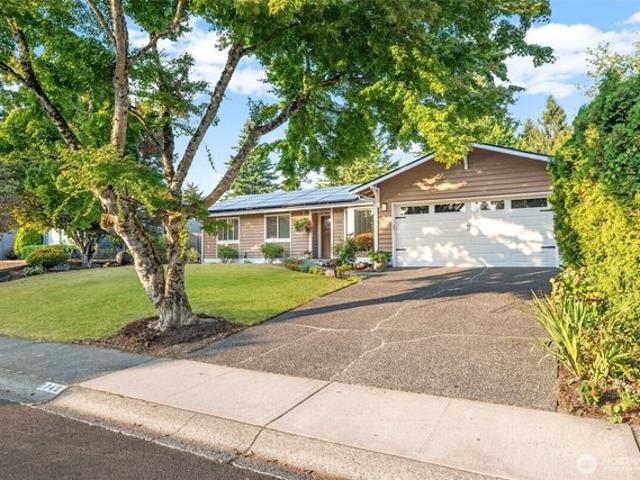 1740 th Way NE, Sammamish, WA 98074