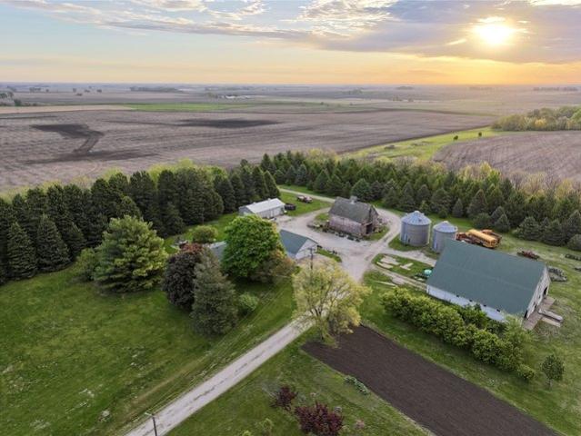 1740 Utopia Ave, Yale, IA 50277