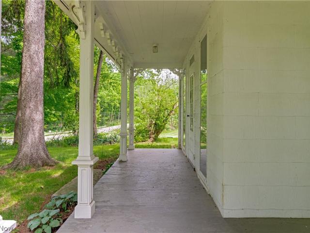 1740 W Comet Road