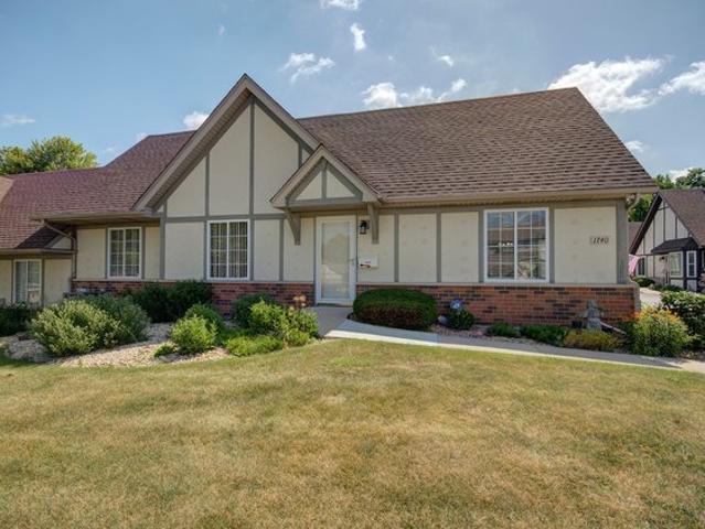 1740 Willow Circle Dr Unit 1740, Crest Hill, IL 60403