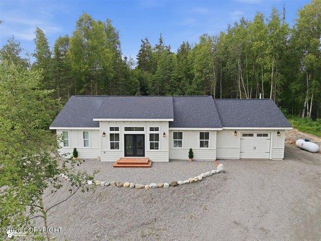 17413 W Marion Dr, Big Lake, AK 99652