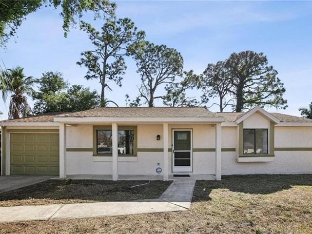 17413 Lee Rd, Fort Myers, FL 33967