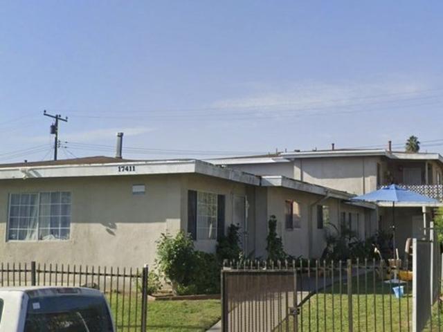 17411 Keelson Ln, Huntington Beach, CA 92647