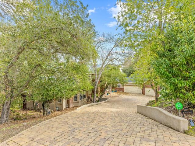 17417 Blue Jay Drive