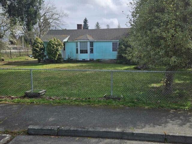 17417 Spruce Way, Lynnwood, WA 98037 | MLS #2498 | Compass