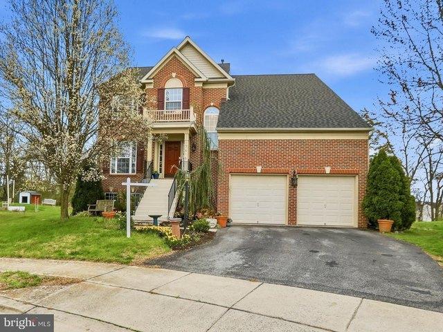 17416 Cobb Ct, Hagerstown, MD 21740