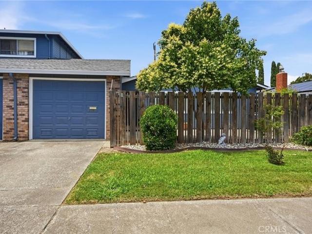 1741 Montana Vista St, Lakeport, CA 95453
