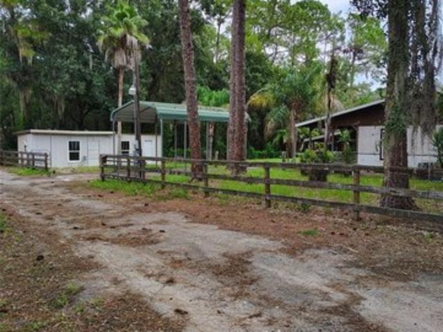 1741 Banana Rd, Lakeland, FL 33810