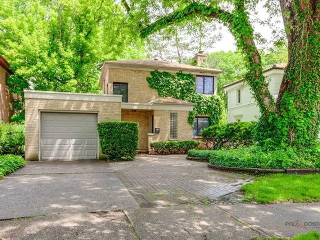 1741 Beverly Pl, Highland Park, IL 60035