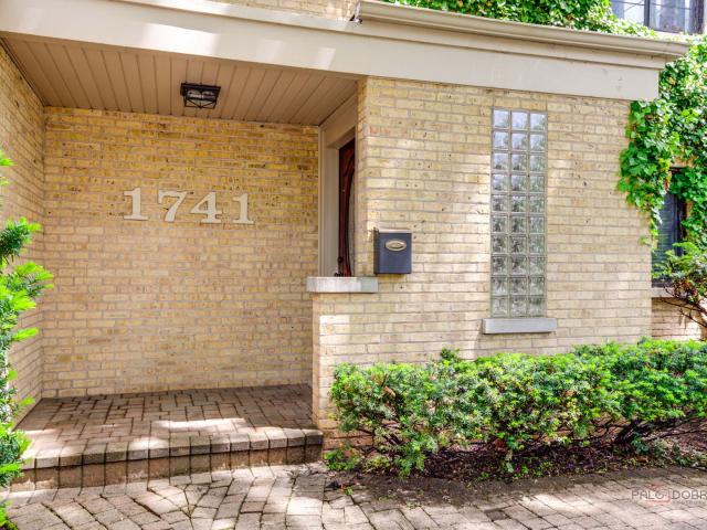 1741 Beverly Place