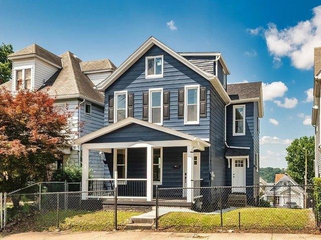 1741 Freeport Rd, New Kensington, PA 15068