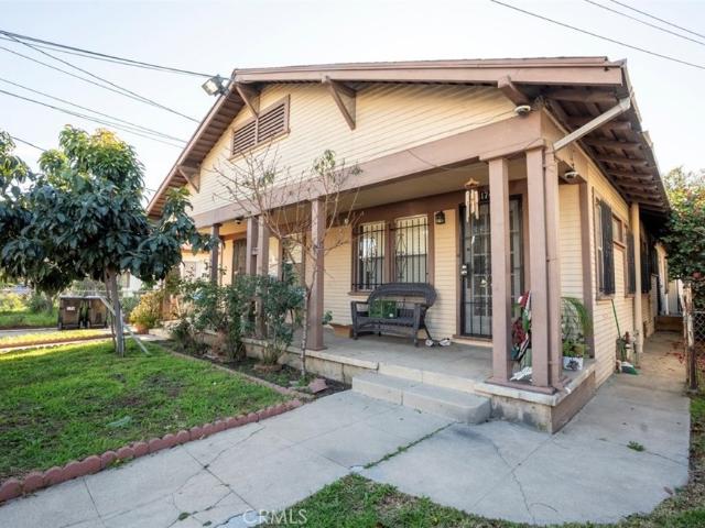1741 S New England St, Los Angeles, CA 90006 | MLS #SR26037
