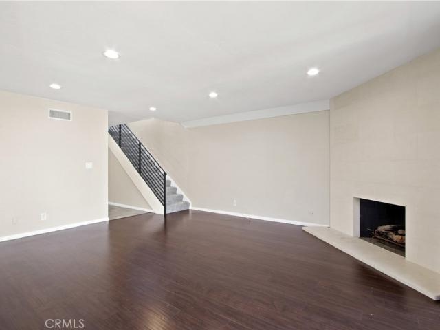 1741 Tustin Avenue 16 D