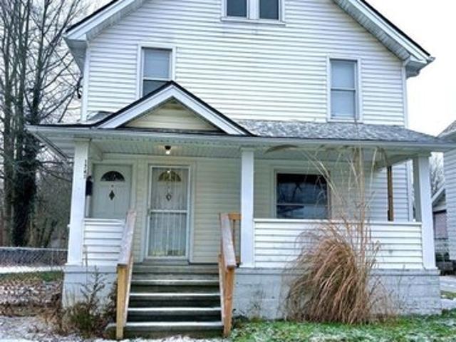 1741 W Market St, Warren, OH 44485