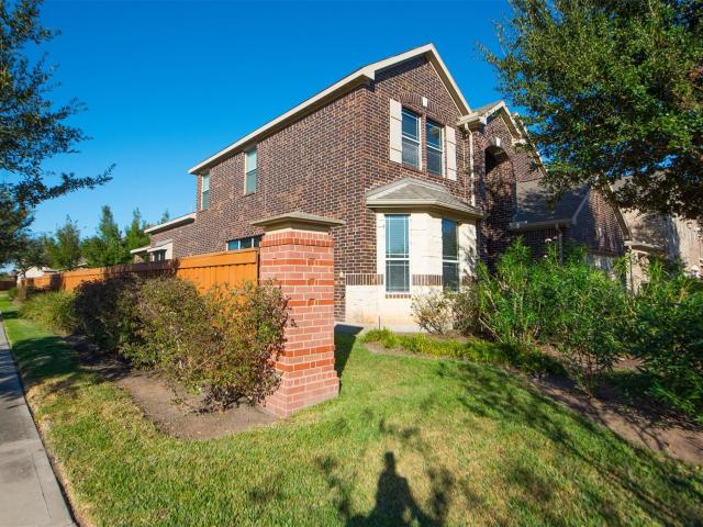 17422 Aldenwilds Lane