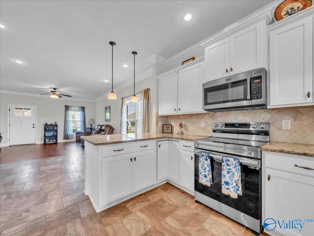 17422 Fieldway Circle
