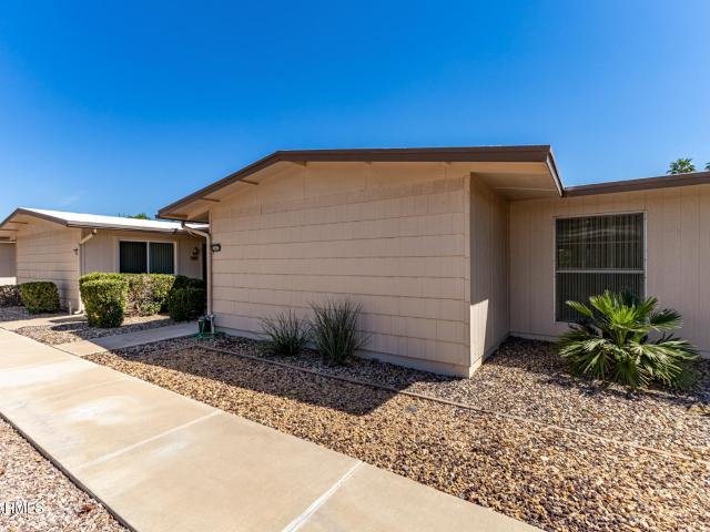 17422 N 102nd Dr, Sun City, AZ 85373 | MLS #7004 | Compass