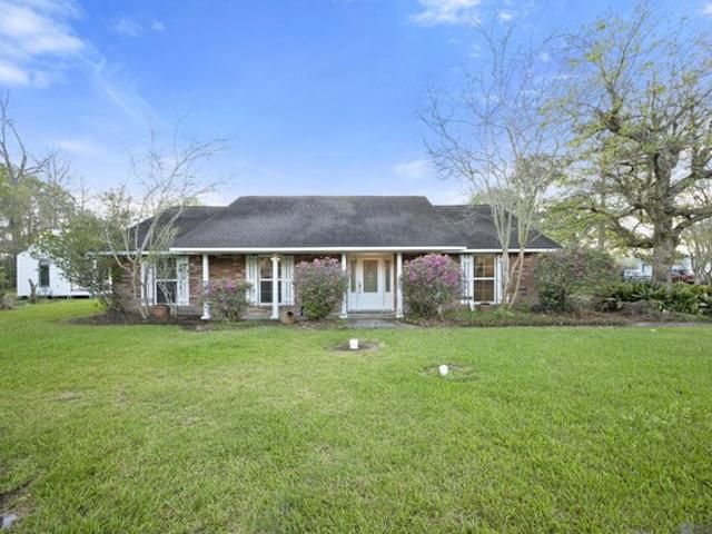 17424 Wirth Place Rd, Prairieville, LA 70769