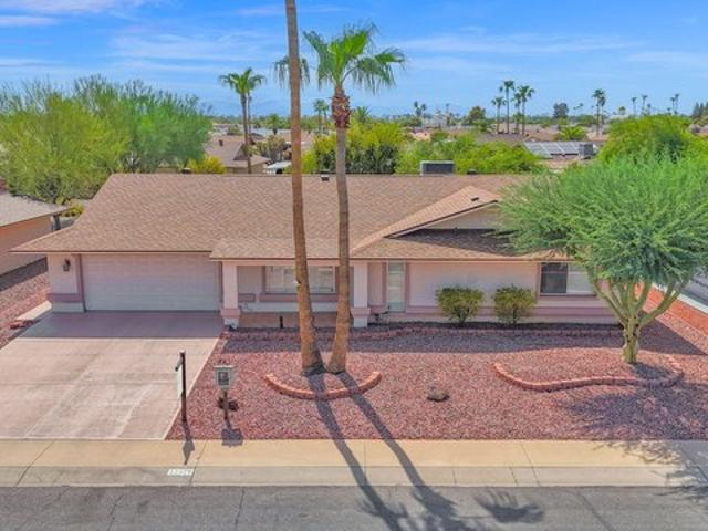 17424 N Lindgren Ave, Sun City, AZ 85373