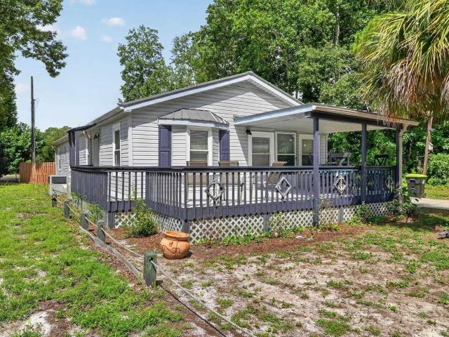 1742 Hideaway Rd
