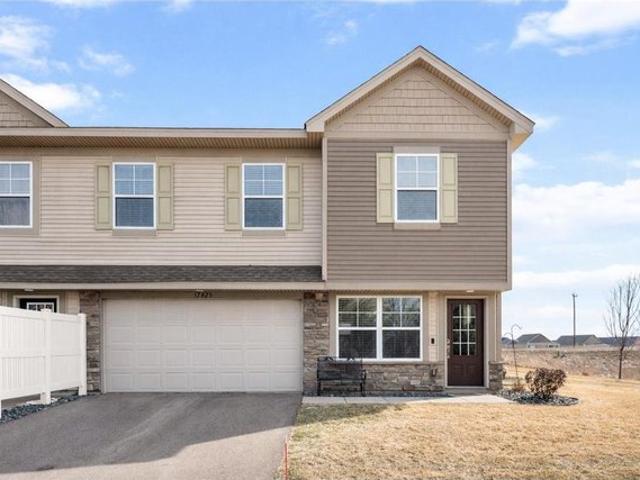 1742 th St NE, Rogers, MN 55374