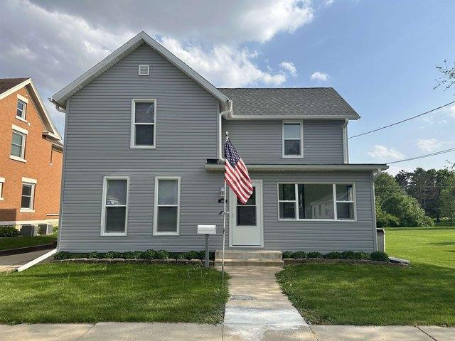1742 17th St, Monroe, WI 53566