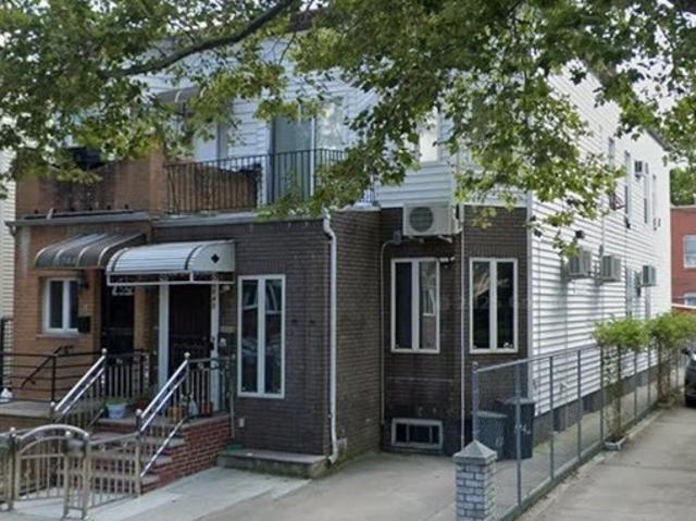 1742 70th St, Brooklyn, NY 11204