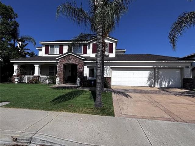 17433 Half Moon Ct, Riverside, CA 92503
