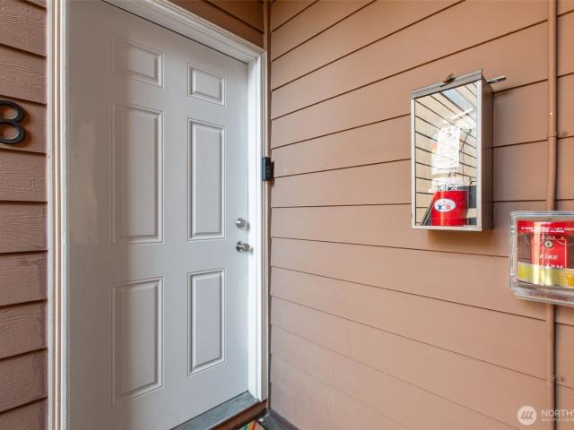 17430 Ambaum Boulevard S # 8