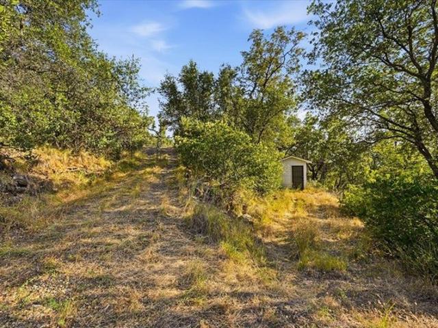 17436 Black Forest Rd, Penn Valley, CA 95946