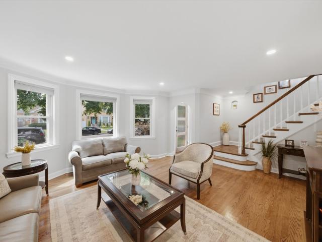1743 N 75th Court