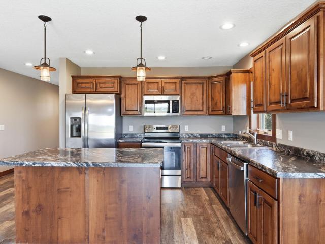 1743 Ducktail Court