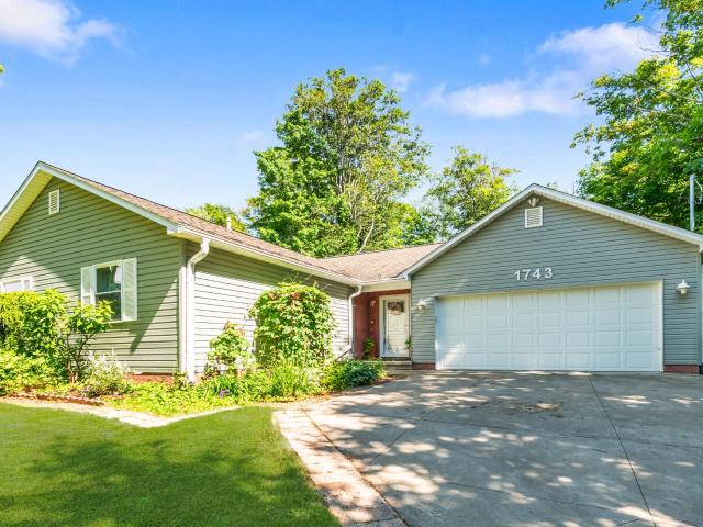 1743 EAST 43RD Street