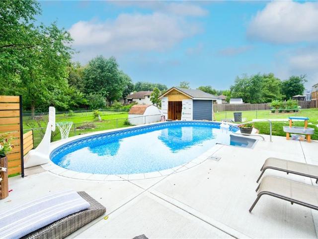 1743 Ridgeview Drive