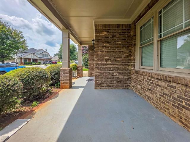 1743 Thomas Pointe Trace