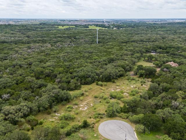 174 175 Meridian Ct, New Braunfels, TX 78132 | MLS #1875