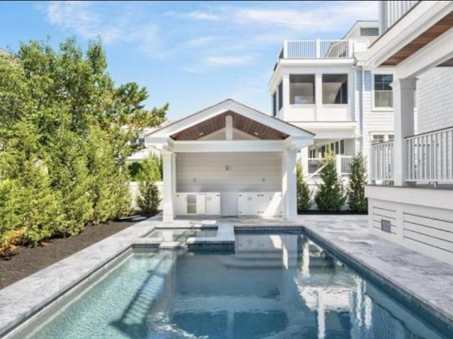 174 23rd Street