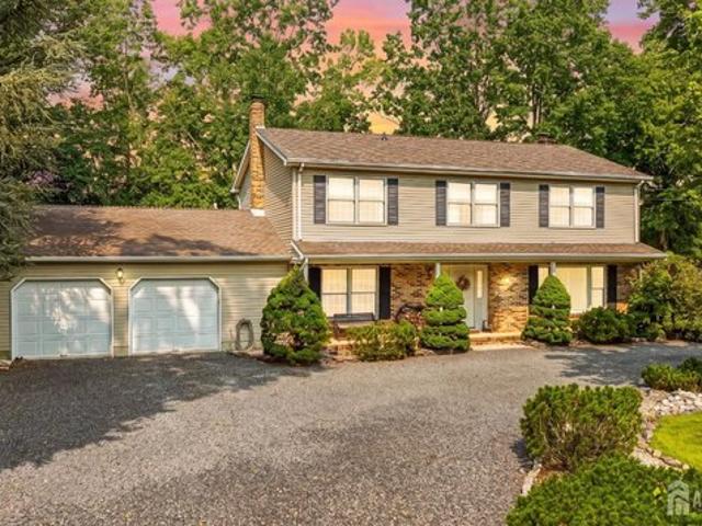 174 Cottrell Rd, Old Bridge, NJ 07747