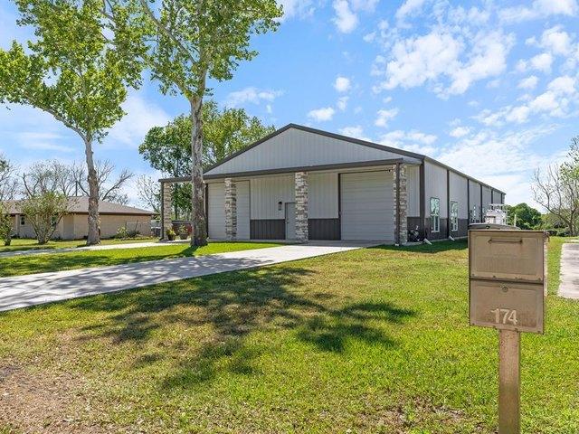 174 County Road 243 Selkirk Rd, Bay City, TX 77414