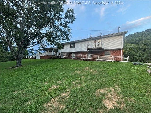 174 Chafin Branch Rd, Chapmanville, WV 25508